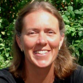 Mary Fitzpatrick – Bio, Photo & Reviews | SafariBookings.com