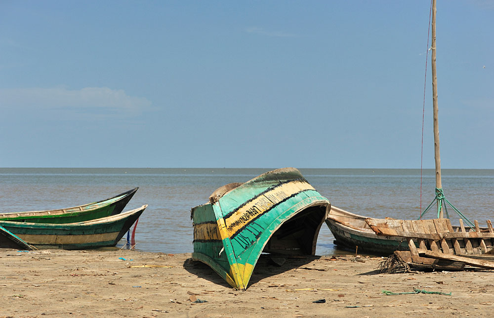 Lake Turkana Photos – Images & Pictures