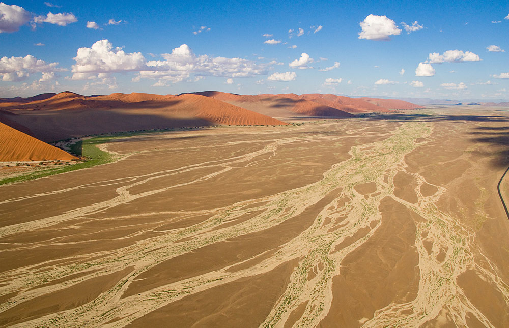 Namib-Naukluft NP Photos – Images & Pictures